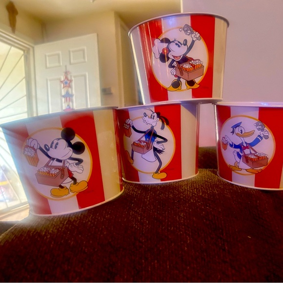 Disney | Kitchen | Disney Vintage Mickey Minnie Goofy Donald Duck Tin ...